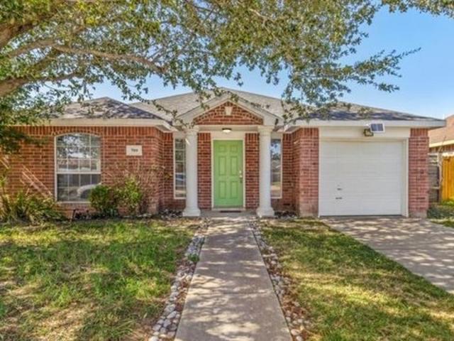 709 W Darlene Dr, Pharr, TX 78577