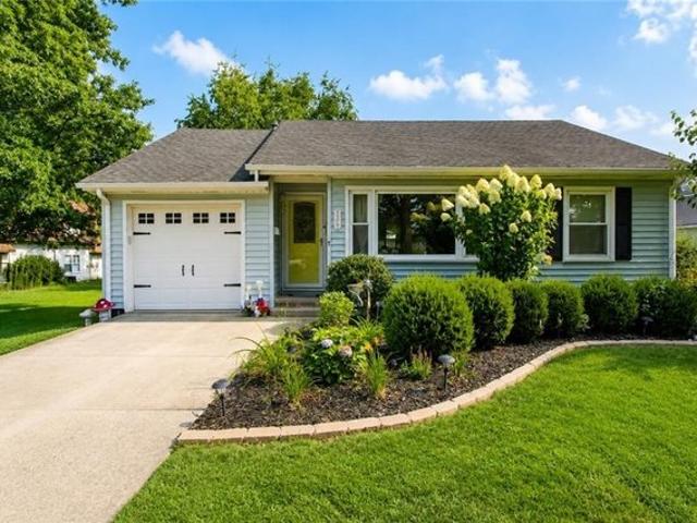 709 Wabash Ave, Mattoon, IL 61938