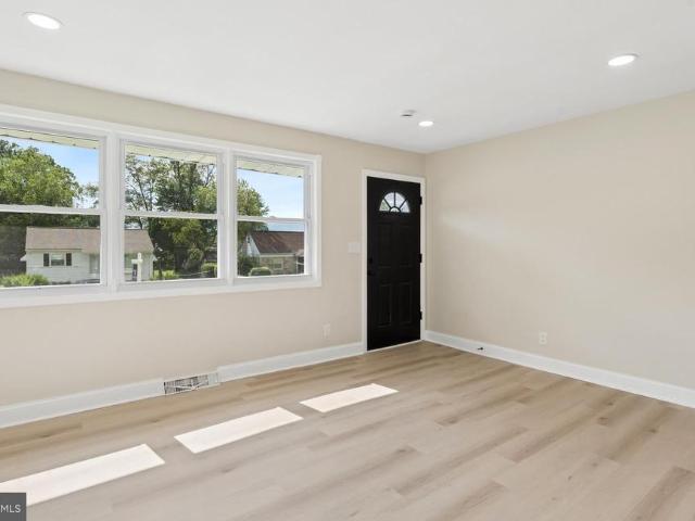709 Templecliff