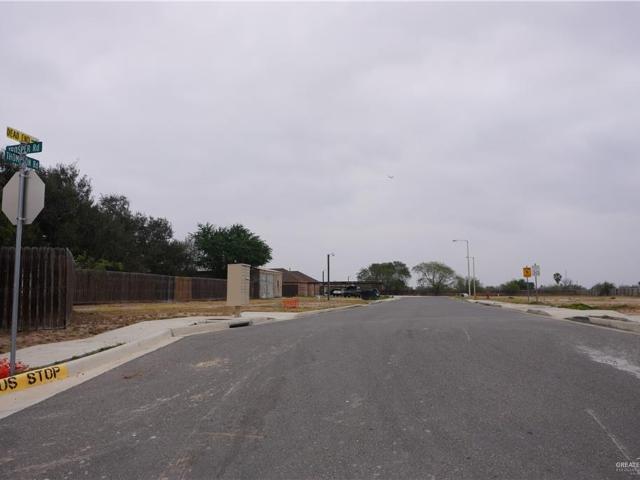 709 Thompson Road