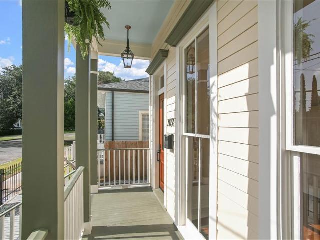 709 Valence Street