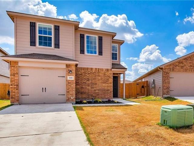 709 Yearwood Ln, Jarrell, TX 76537