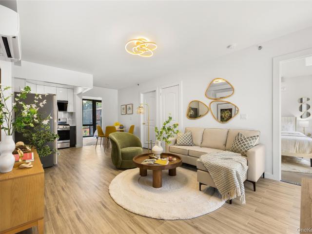 70 65 Queens Boulevard, Unit 8D