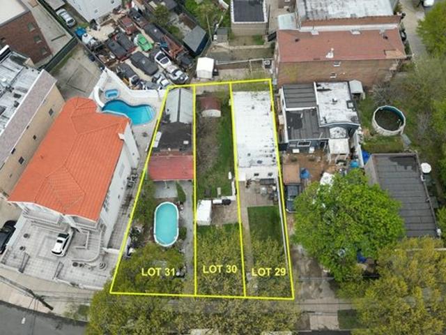 70 11 Ditmars Boulevard, Astoria, NY 11370