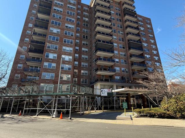 70 20 th Street, Unit 14N | Compass