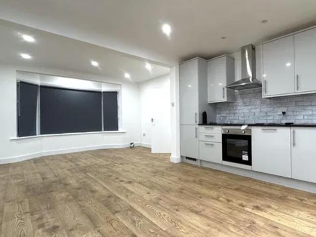 70 Tudor Drive, London, KT2 5QG, United Kingdom | 3 bed house for rent #138932597 | Rentberry