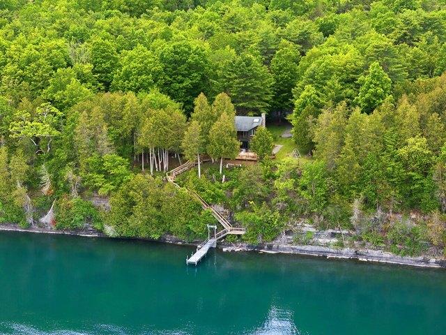 70 Washboard Way, Westport, NY 12993