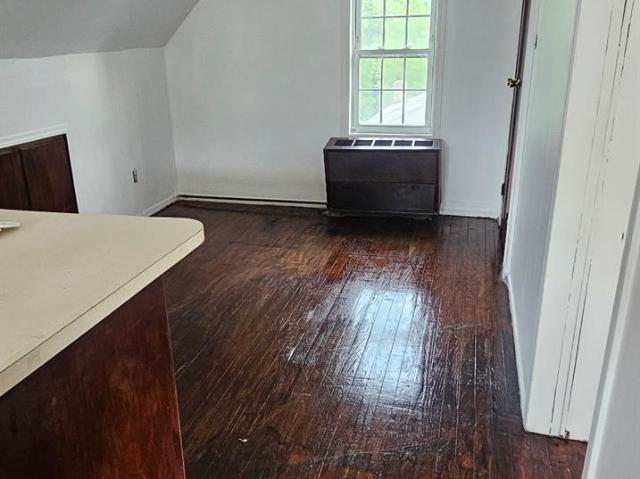 70 Washington Avenue 3rd Floor Apt