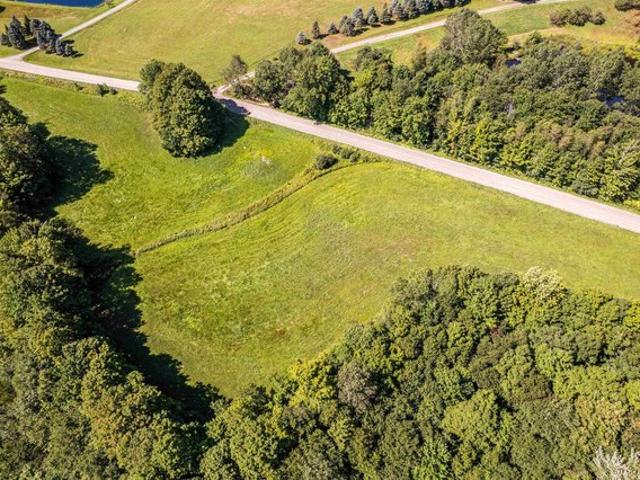70 Wightman Hill Rd, Richford, VT 05476