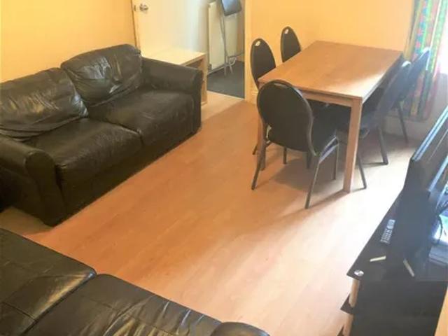 70 Alton Road, Metchley, B29 7DX, United Kingdom | 4 bed duplex for rent #70504532 | Rentberry
