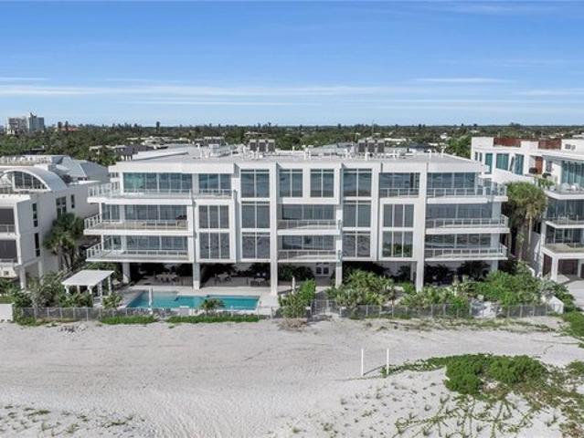 70 Avenida Veneccia Unit 202, Sarasota, FL 34242
