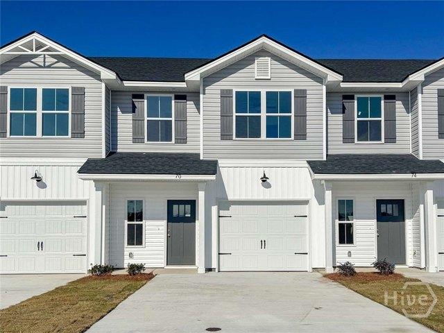 70 Beaumont Dr, Hinesville, GA 31313