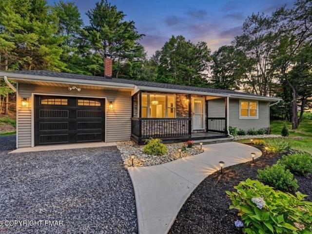 70 Black Bear Cir, Kunkletown, PA 18058