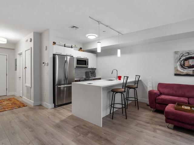 70 Bremen St Unit 207, Boston, US, MA