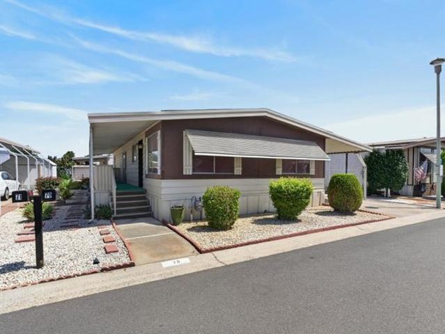 70 Calle Margarita, Elk Grove, CA 95624