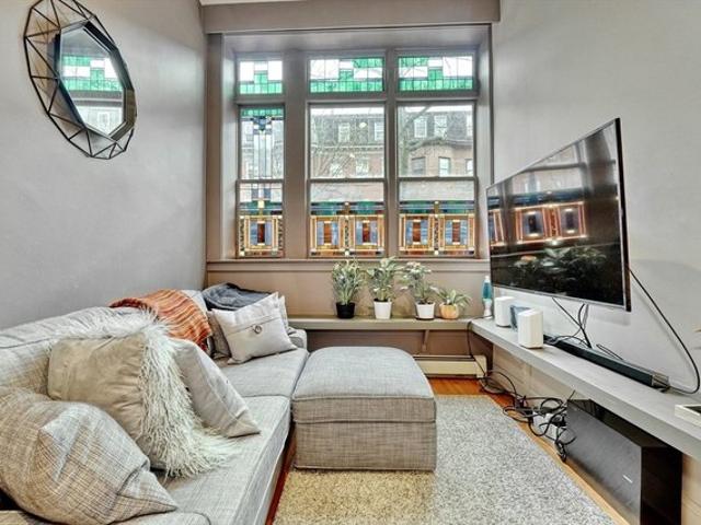 70 Clarendon St Apt 1, Boston, MA 02116