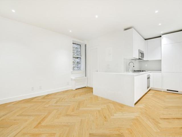 70 Clifton Place 3 bedroom 1 bathroom