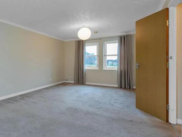 70 Craighouse Gardens, City of Edinburgh, EH10 5UN, United Kingdom | 3 bed apartment for rent #139264245 | Rentberry