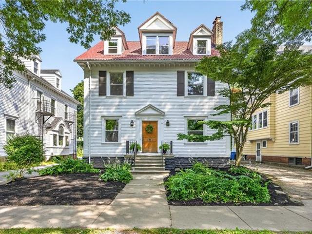 70 Dartmouth St, Rochester, NY 14607