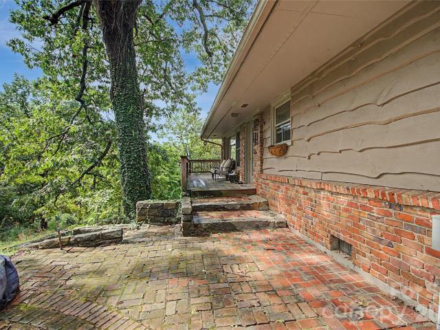 70 Dogwood Drive