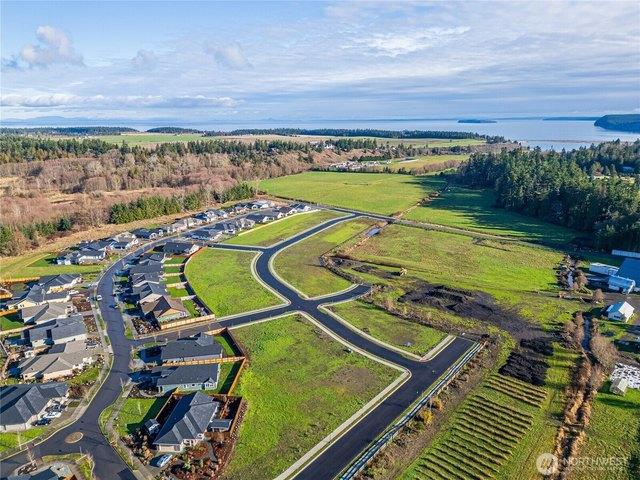 70 Dover Ln Lot 86, Sequim, WA 98382