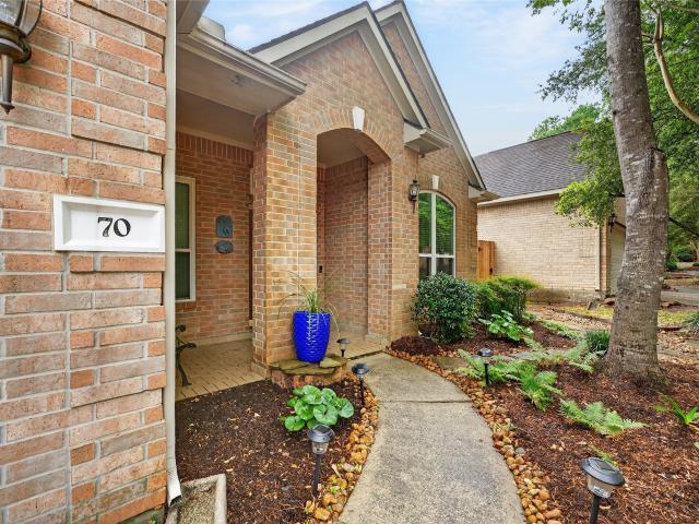 70 E Northcastle Circle