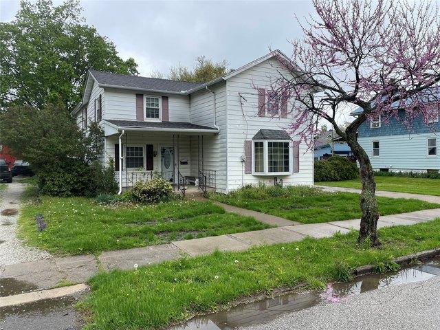 70 East St, North East, PA 16428