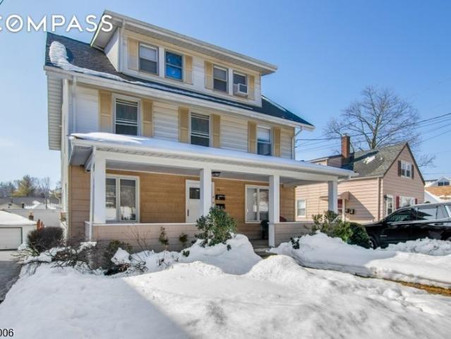 70 Elm Rd, Caldwell, NJ