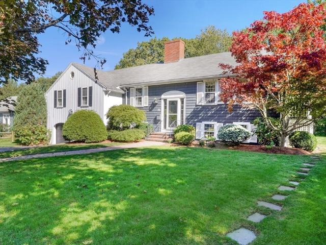 70 Ellis Farm Ln, Melrose, MA 02176 | MLS #73501 | Compass