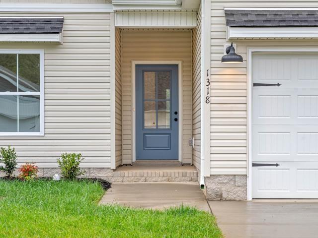 70 Fox Dr