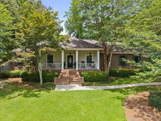 70 Franklin Pl, Hattiesburg, MS 39402