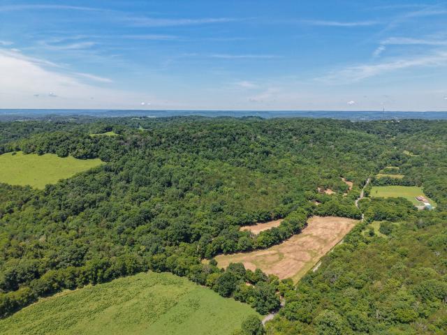 70 Giles Hollow Rd