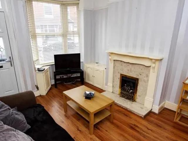 70 Gleave Road, Metchley, B29 6JN, United Kingdom | 2 bed house for rent #127888753 | Rentberry
