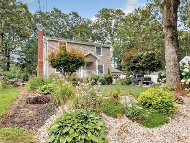 70 Glenrock Rd, Waterbury, CT 06706