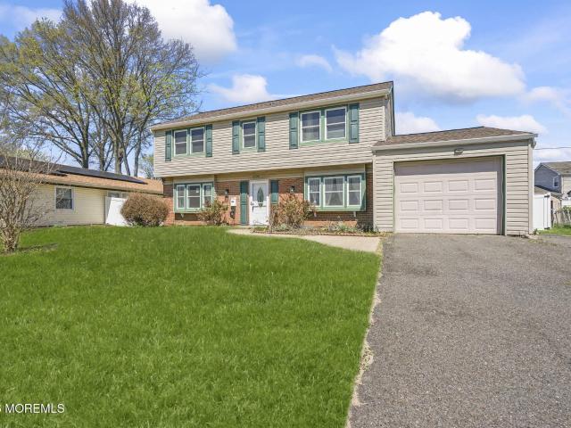 70 Harrington Circle