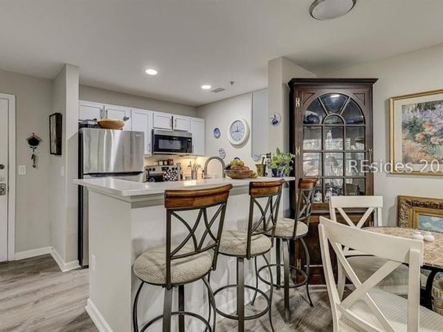 70 Helmsman Way Apt 1418, Hilton Head Island, SC 29928