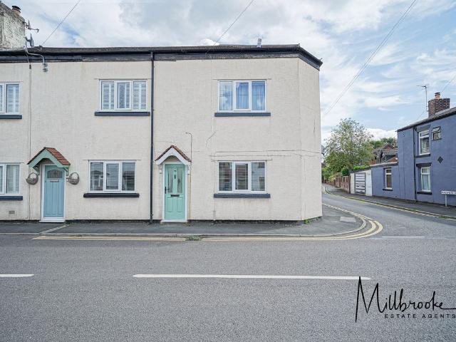 70 Higher Green Lane, Astley, Manchester M29, 2 bed flat to rent, £895 pcm | PrimeLocation
