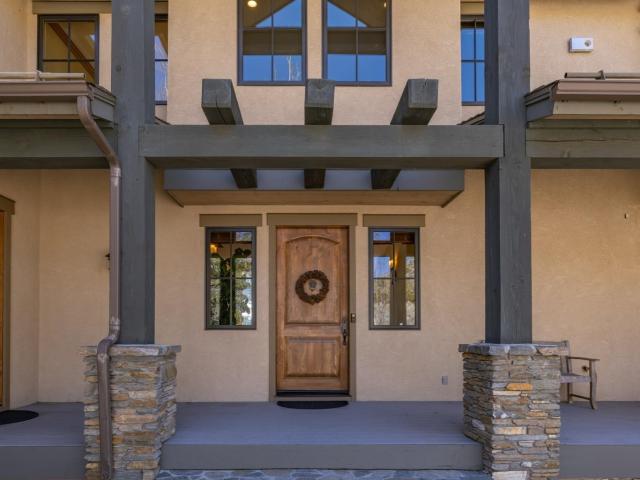 70 Highland Dr, June Lake, CA 93529 | MLS #260180