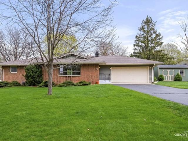 70 Highview Dr, Yorkville, IL 60560