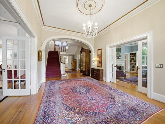 70 Honeysuckle Lane