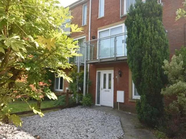 70 Jackson Crescent, Manchester, M15 5AA, United Kingdom | 4 bed townhouse for rent #44543743 | Rentberry