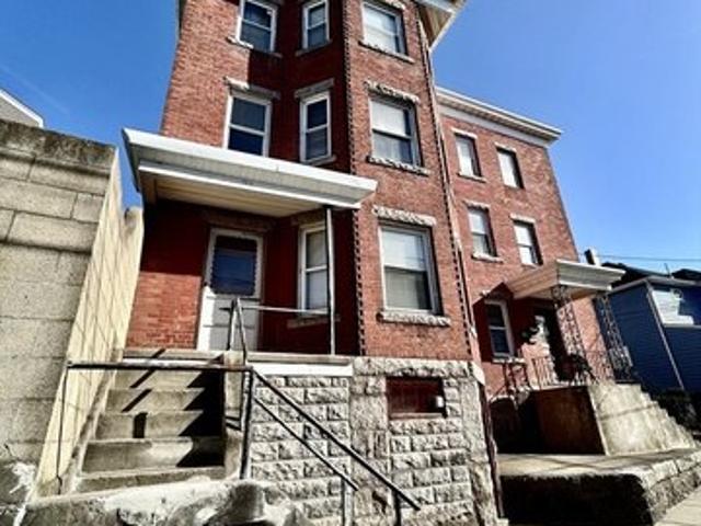 70 Jencks St, Fall River, MA 02723