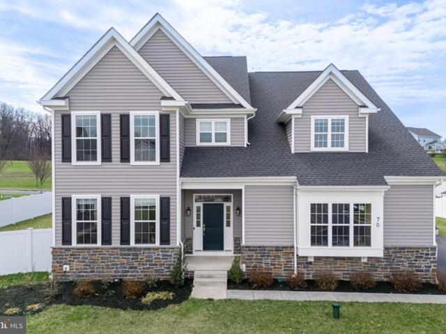 70 Kate Ct, Easton, PA 18042