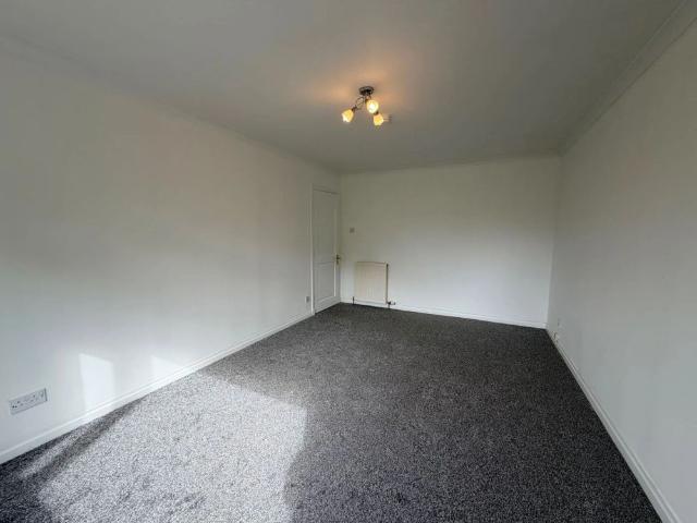 70 Kinmundy Drive, Westhill, Aberdeenshire AB32 6SW