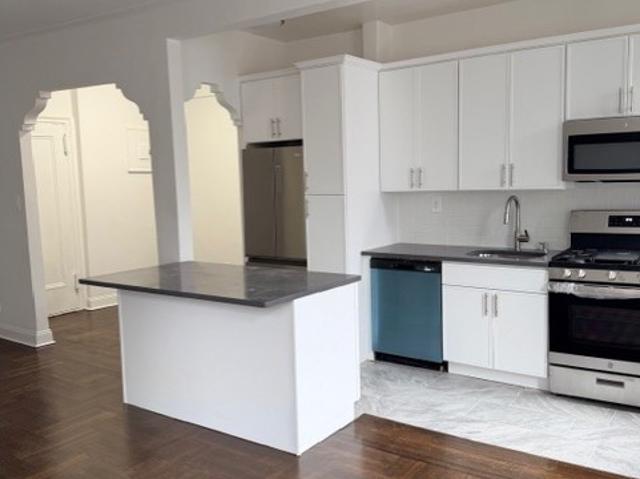 70 Lenox Road, Brooklyn, NY