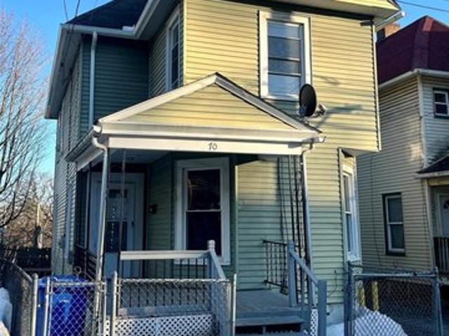 70 Linden Ave, Middletown, NY 10940
