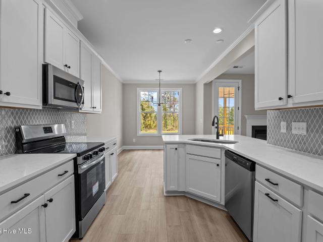 70 Livingston Lane