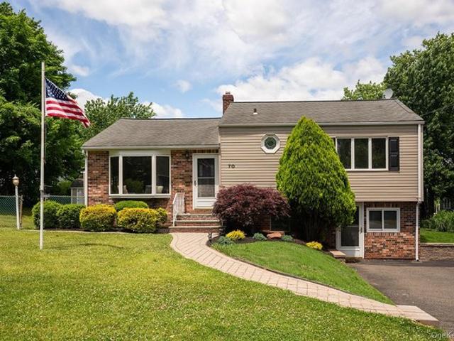 70 Mc Kenna St, Blauvelt, NY 10913