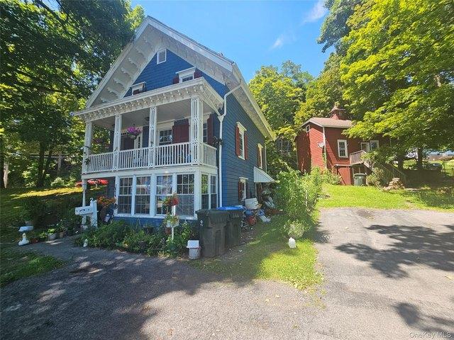 70 Main St, Chester, NY 10918