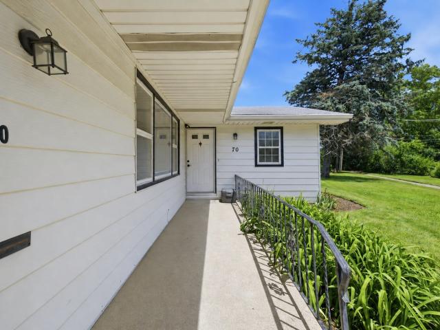 70 Mary Ln Court